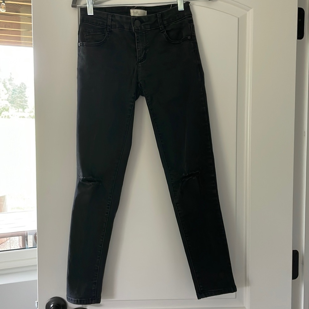 Jolt Black Jeans With Small Hole In Both Knees, Size … - Gem